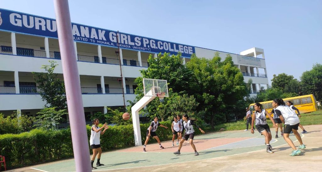 Guru Nanak Girls' P.G. College | Guru Nanak Girls College | Best ...