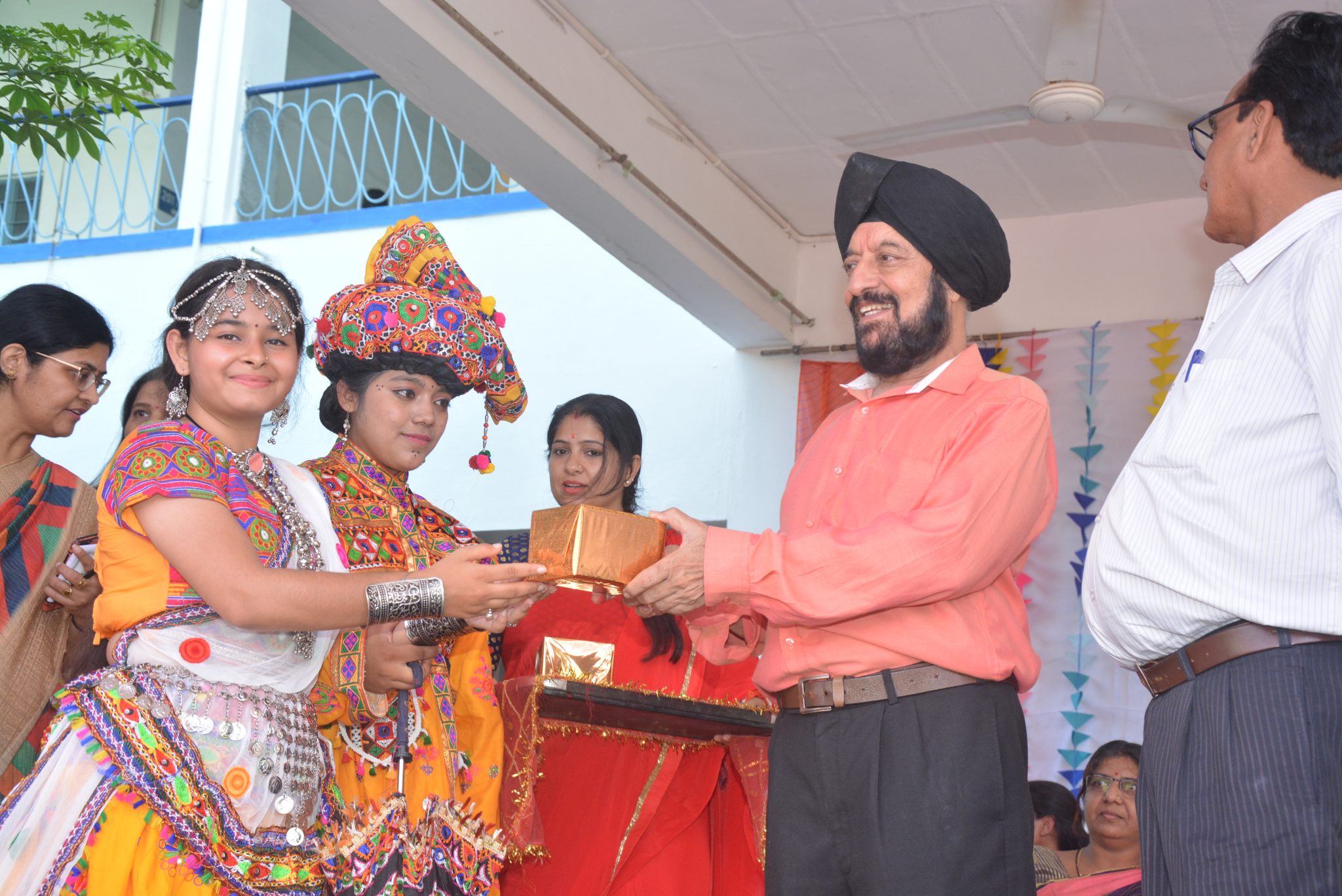 Guru Nanak Girls' P.G. College | Guru Nanak Girls College | Best ...